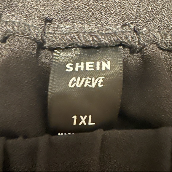 SHEIN | Shorts | Shein Xl Like New Floral Shorts | Poshmark